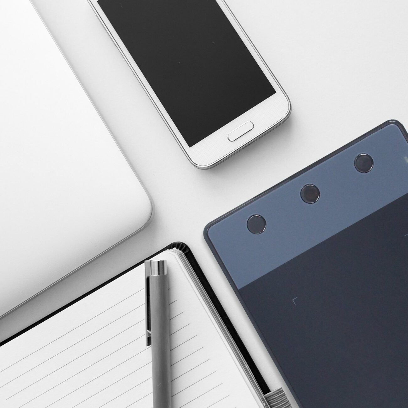 HUION H420 Signature Tablet & Drawing Tablet